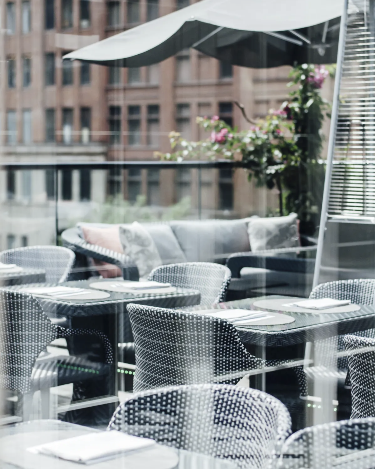 15 Restaurant Wedding Venues in Toronto | Amanda Soriano Photography