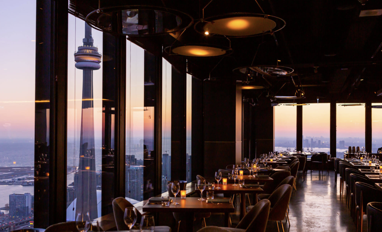 15 Restaurant Wedding Venues in Toronto | Amanda Soriano Photography